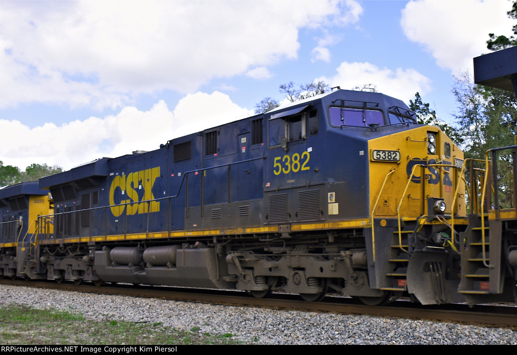 CSX 5382